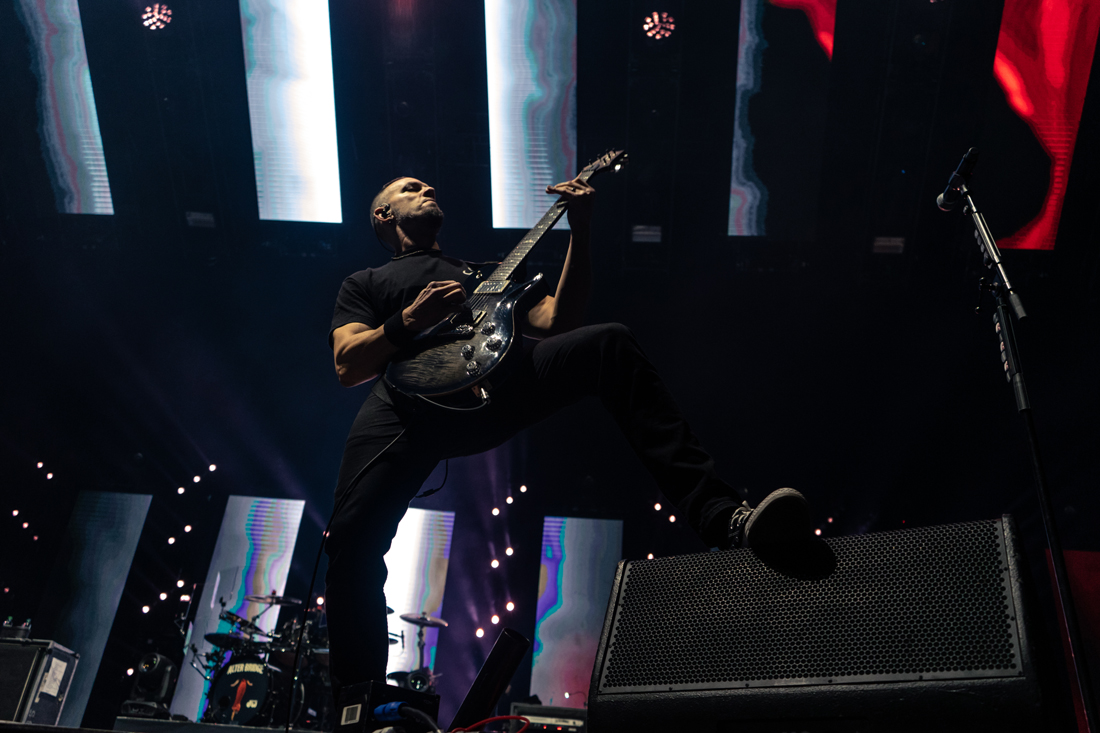 LIVE REVIEW: Alter Bridge @ O2 Arena, London - Distorted Sound Magazine