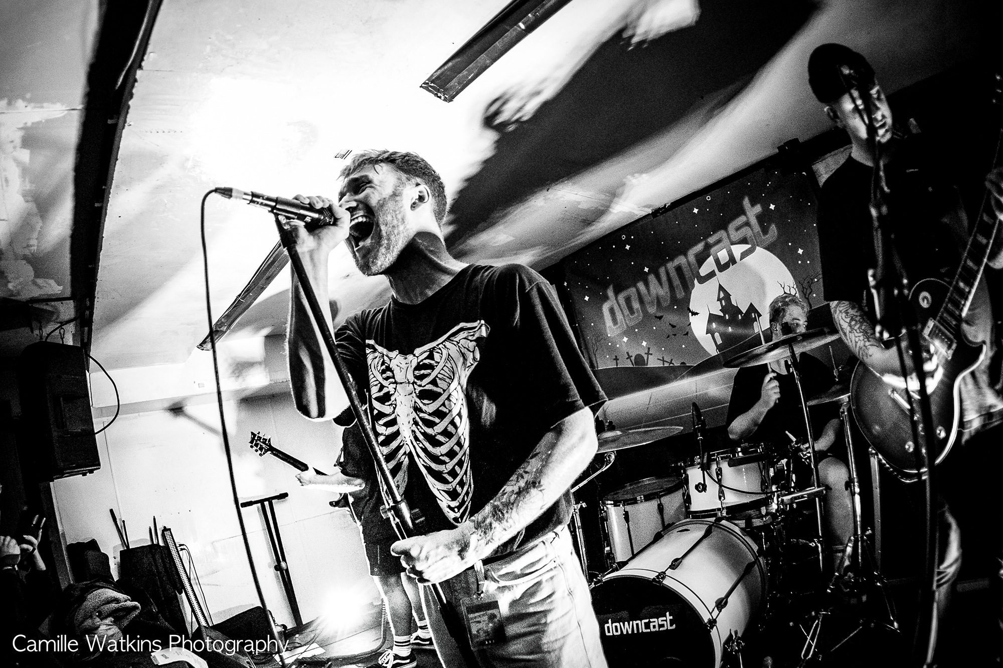 LIVE REVIEW: downcast @ Crofters Rights, Bristol - Distorted Sound Magazine