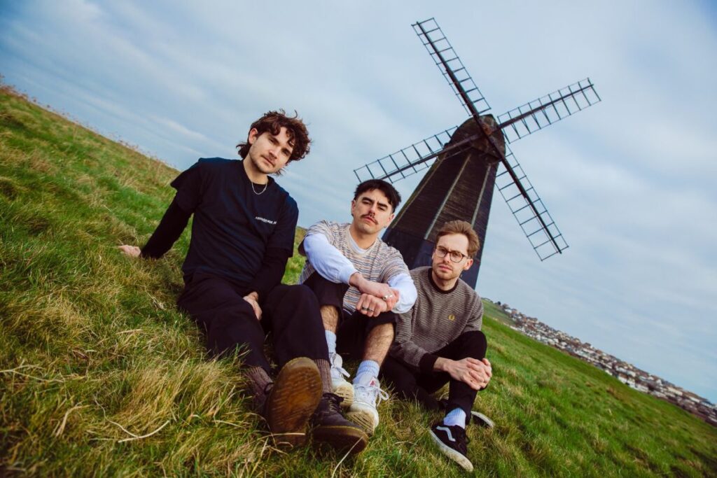 Dutch Criminal Record release new song 'C'est La Vie' - Distorted Sound ...