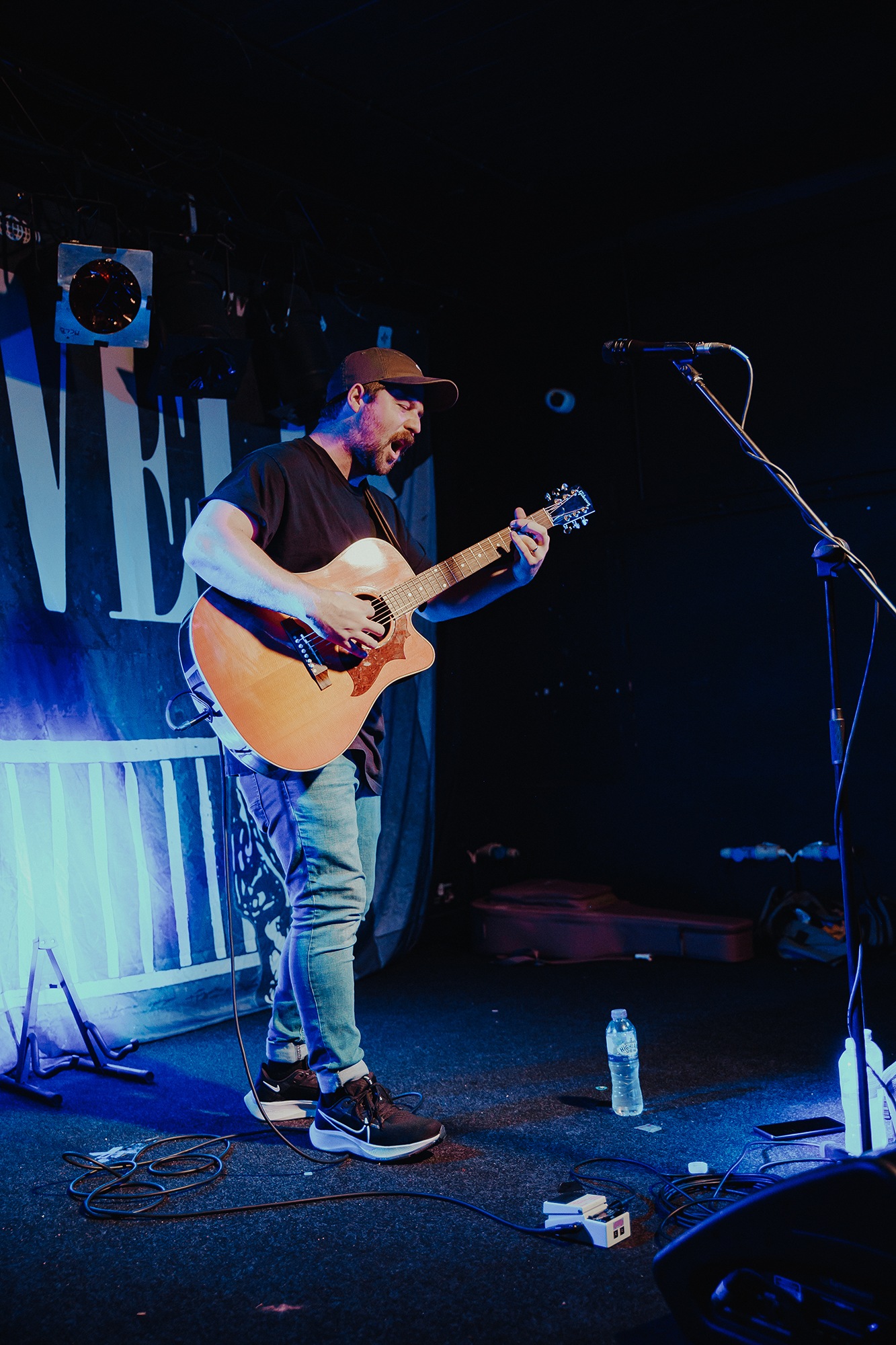 LIVE REVIEW: Cory Wells @ Dead Wax, Birmingham - Distorted Sound Magazine