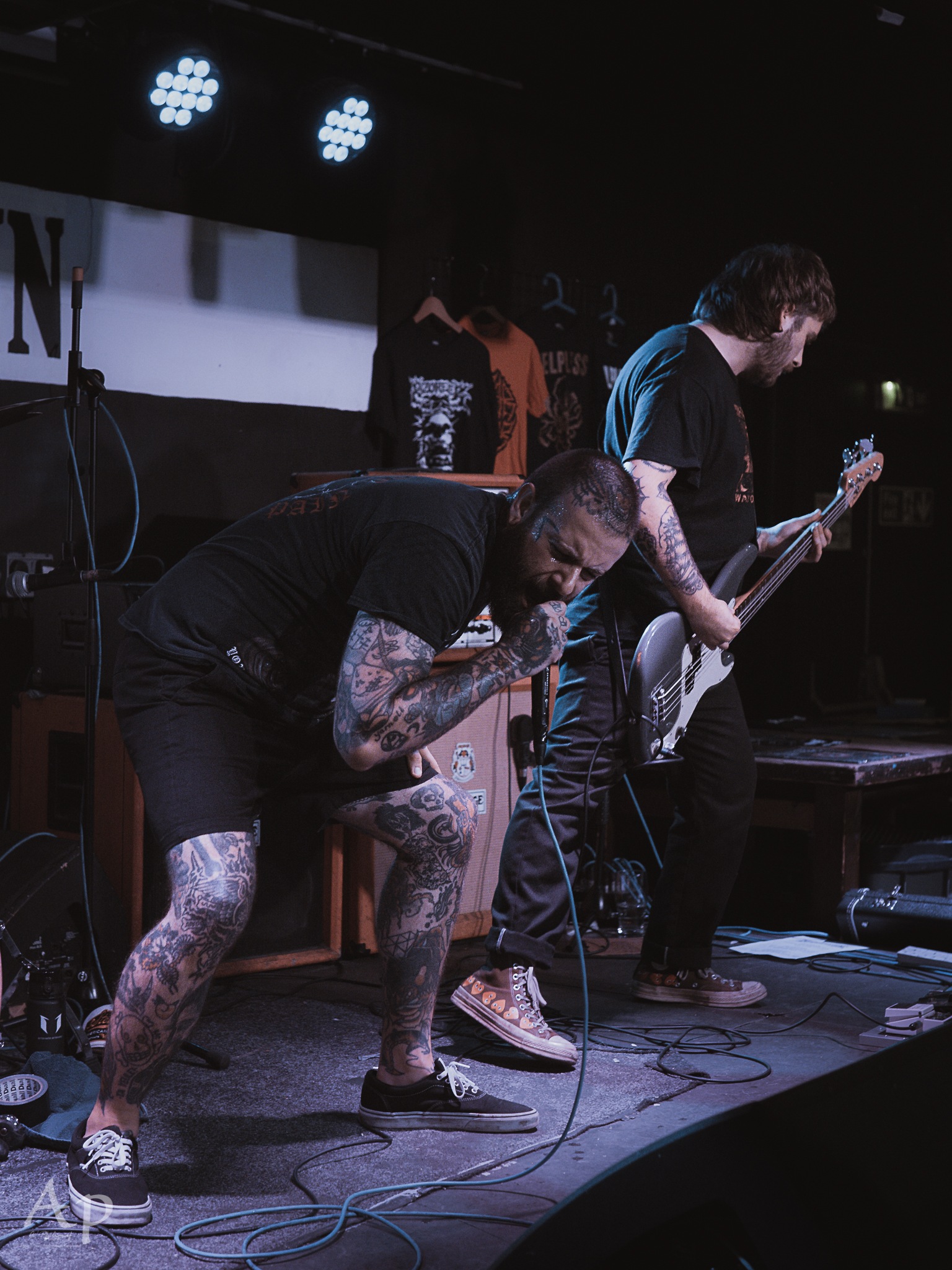 LIVE REVIEW: Helpless @ New Cross Inn, London - Distorted Sound Magazine