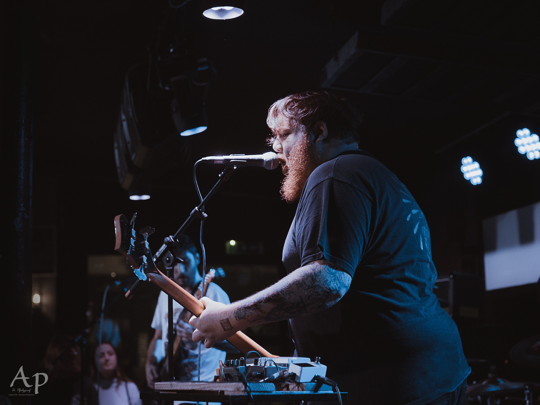 LIVE REVIEW: Helpless @ New Cross Inn, London - Distorted Sound Magazine