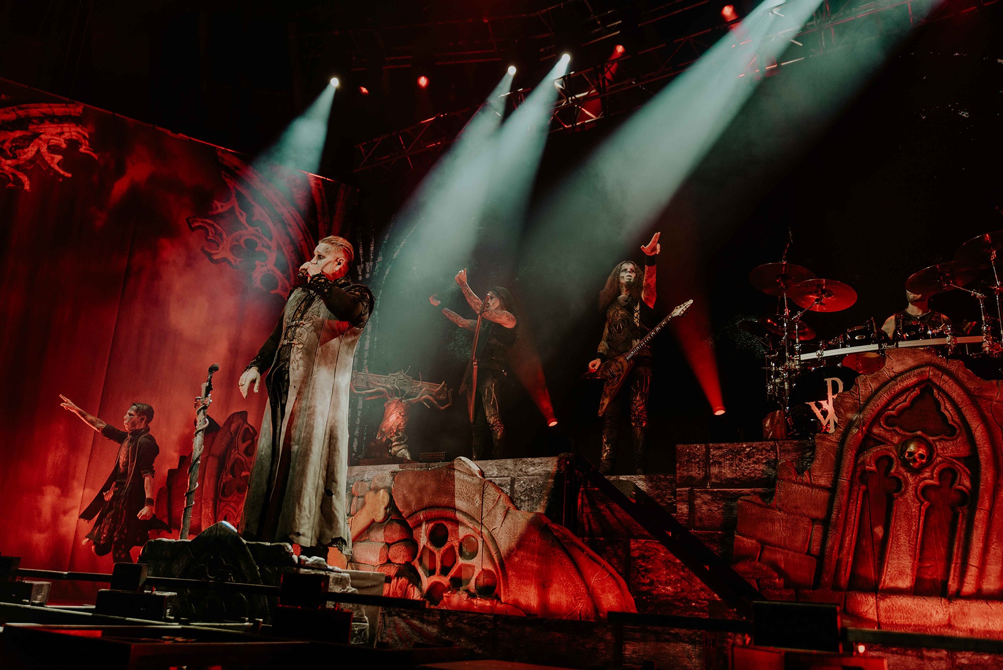 LIVE REVIEW: Powerwolf @ The Roundhouse, London - Distorted Sound Magazine