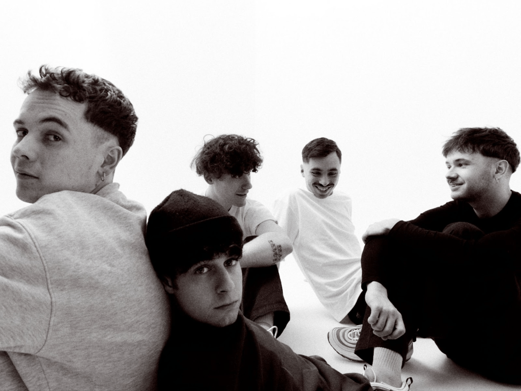 Fragile release music video for 'Laugh/Cry' - Distorted Sound Magazine